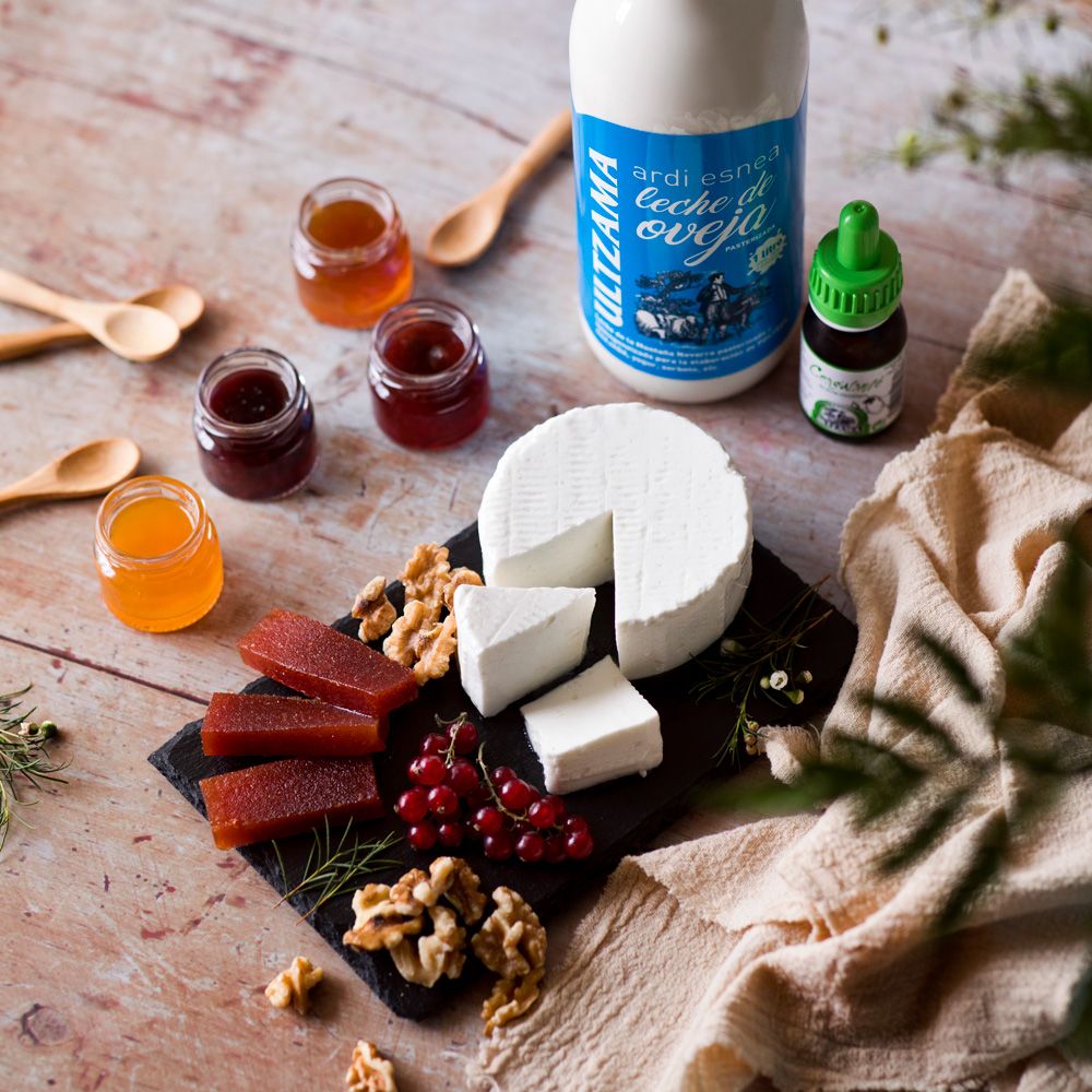 Cuajada artesana al Natural o al Kizkilurrin - Postres Ultzama